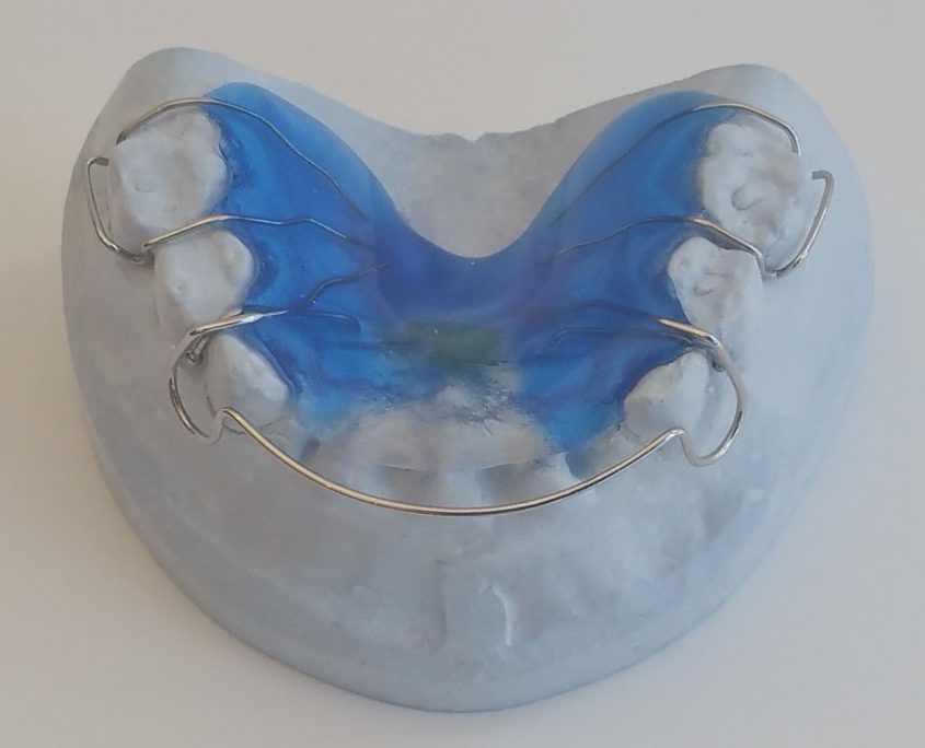 Platten und Dehnplatten › KFO Fachlabor Ortho Station